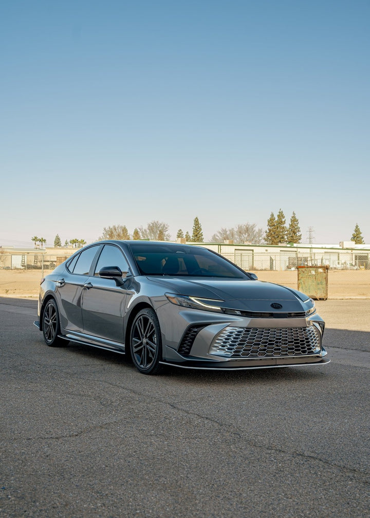 Toyota Camry (2025+) SE / XSE Chassis Mount Front Splitter – FSPE