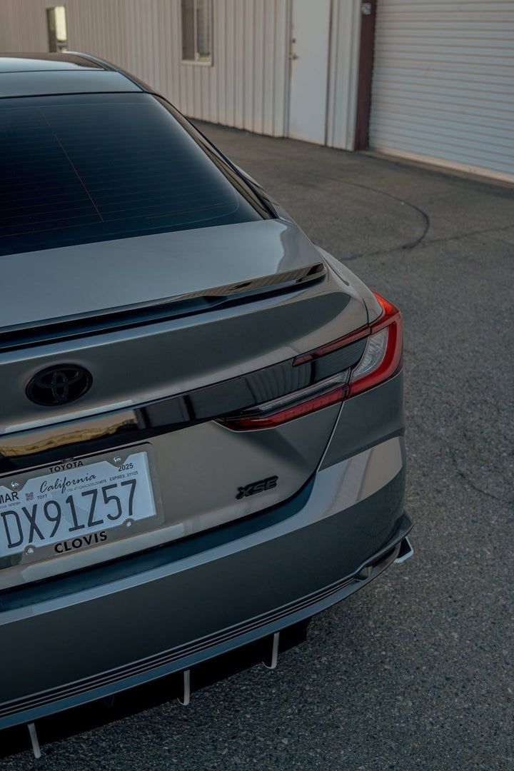 Toyota Camry (2025+) SE / XSE Rear Diffuser + Outer Spats – FSPE