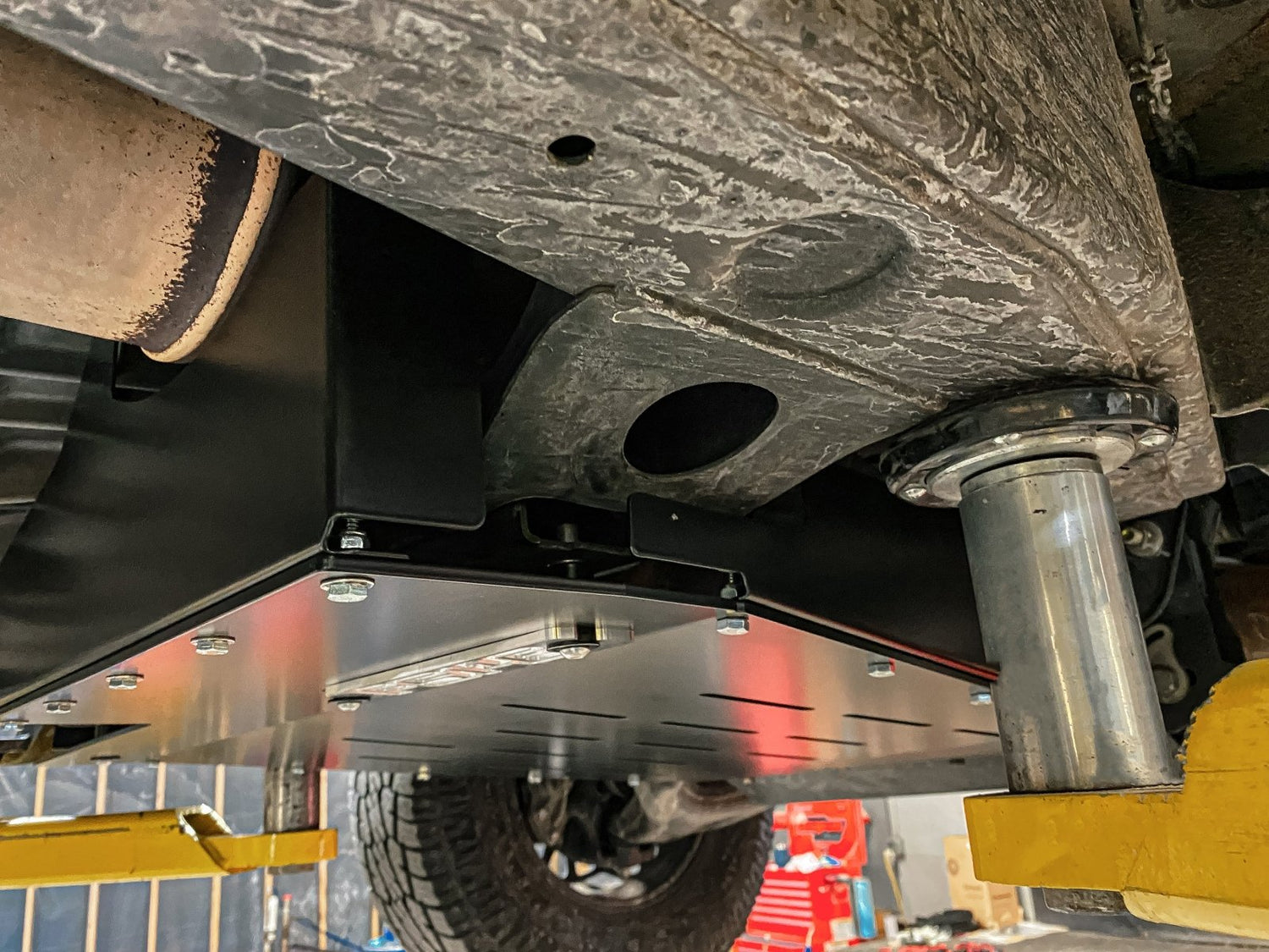 Chevrolet Colorado & GMC Canyon Catalytic Converter Guard | FSPE