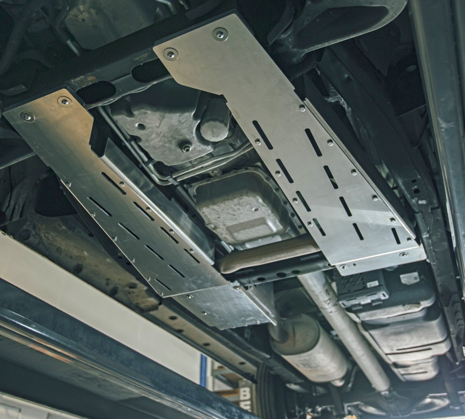 Express / Savana 2500 3500 Catalytic Converter Guard (2021-2024) – FSPE