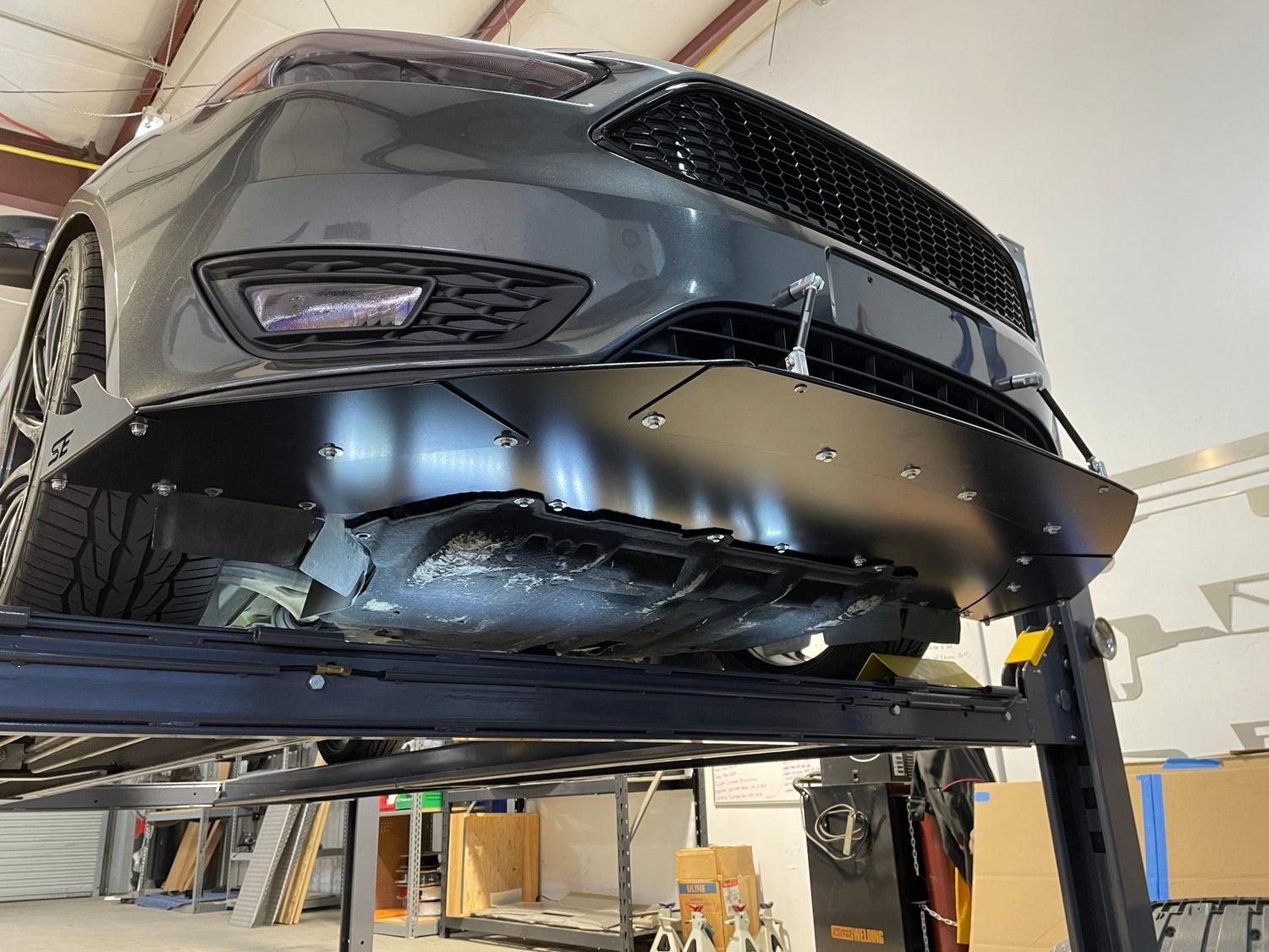 Ford Focus SE (2015-2018) Front Splitter V1 – FSPE