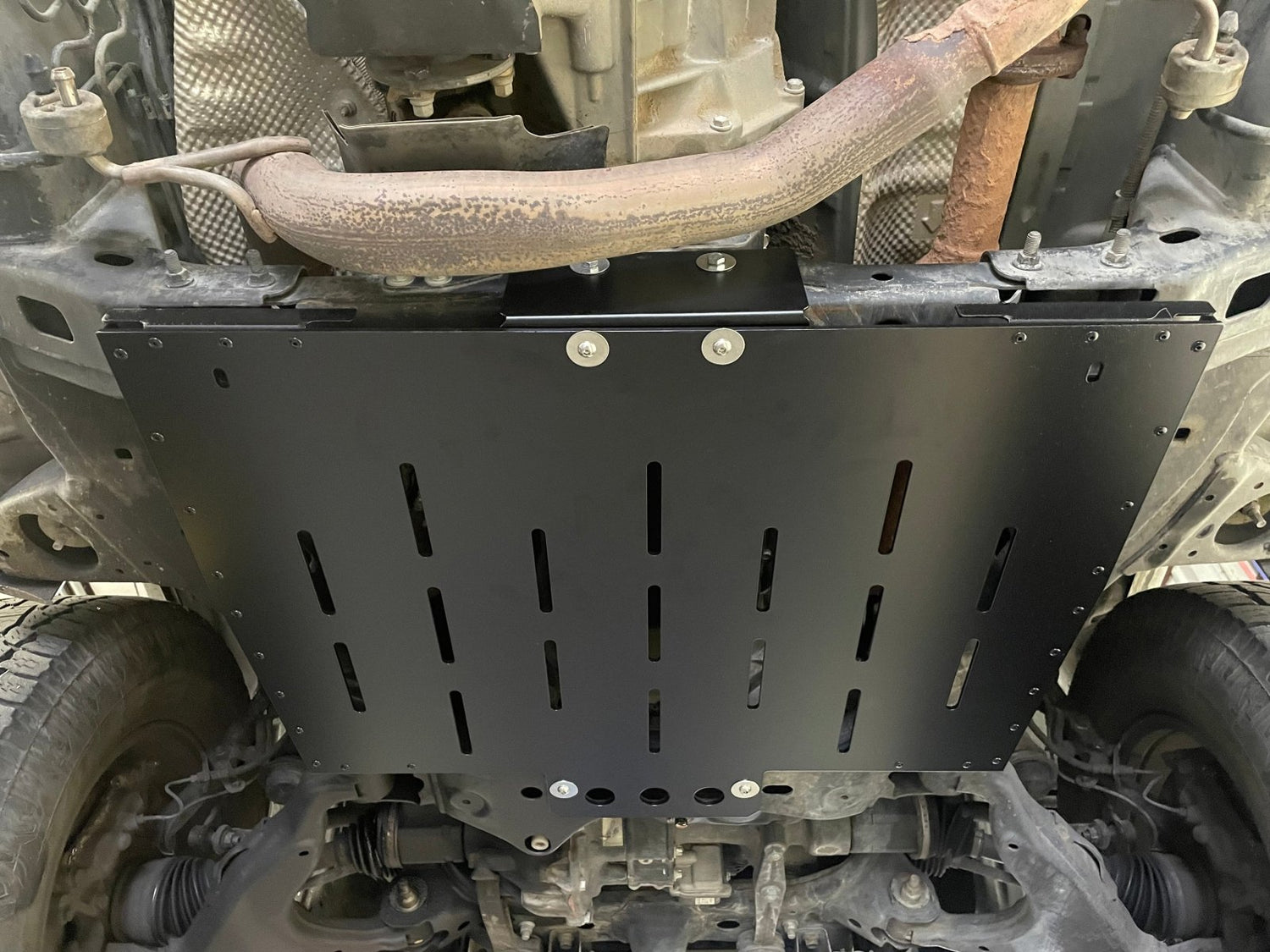 2005-2015 Toyota Tacoma V6 Catalytic Converter Guard | FSPE